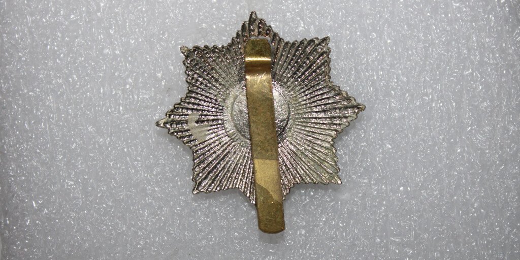 Cap badge RCR | Chris Militaria