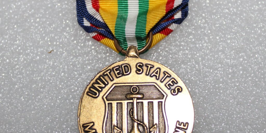 Merchant Marine Mediterranean-Middle East War Zone Medal | Chris Militaria