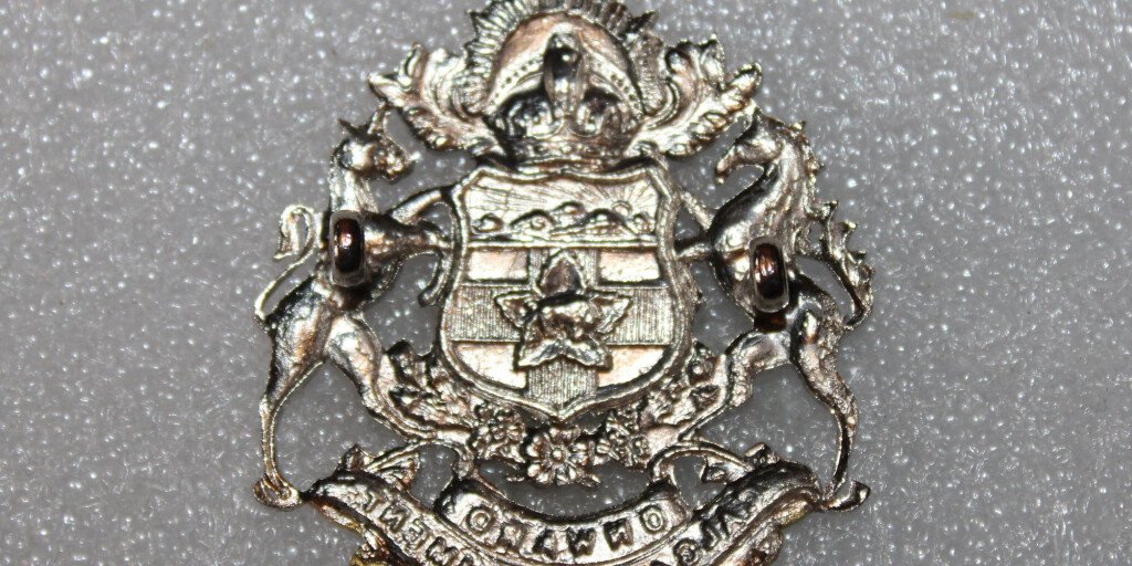 Cap badge Calgary Tank regiment 1942 | Chris Militaria