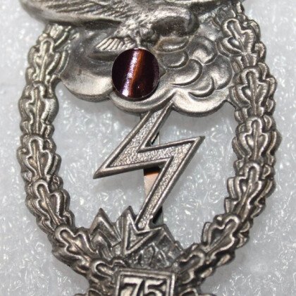 Badge d'assaut Luftwaffe 75 | Chris Militaria