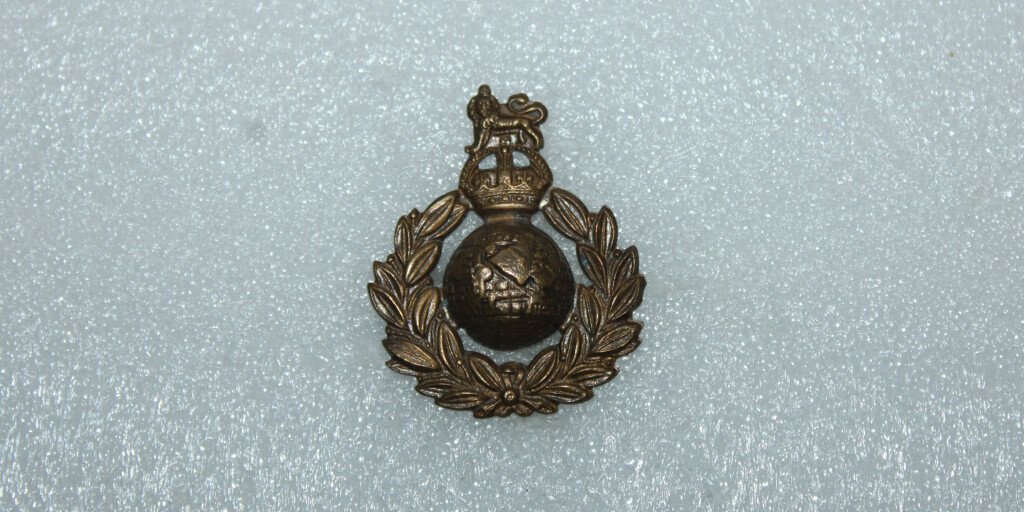 Cap badge Royal Marine | Chris Militaria