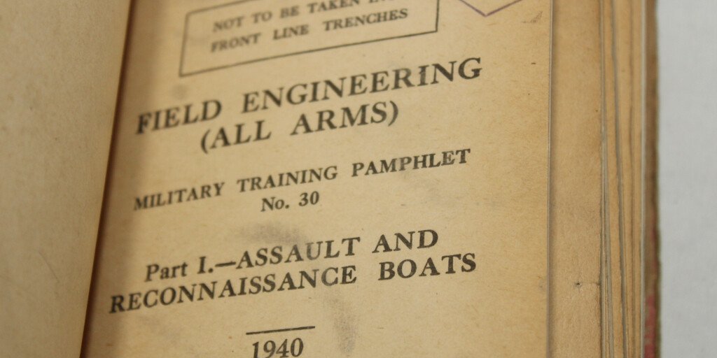 14 Manuels d'exercice Nominatif 55th RCA | Chris Militaria