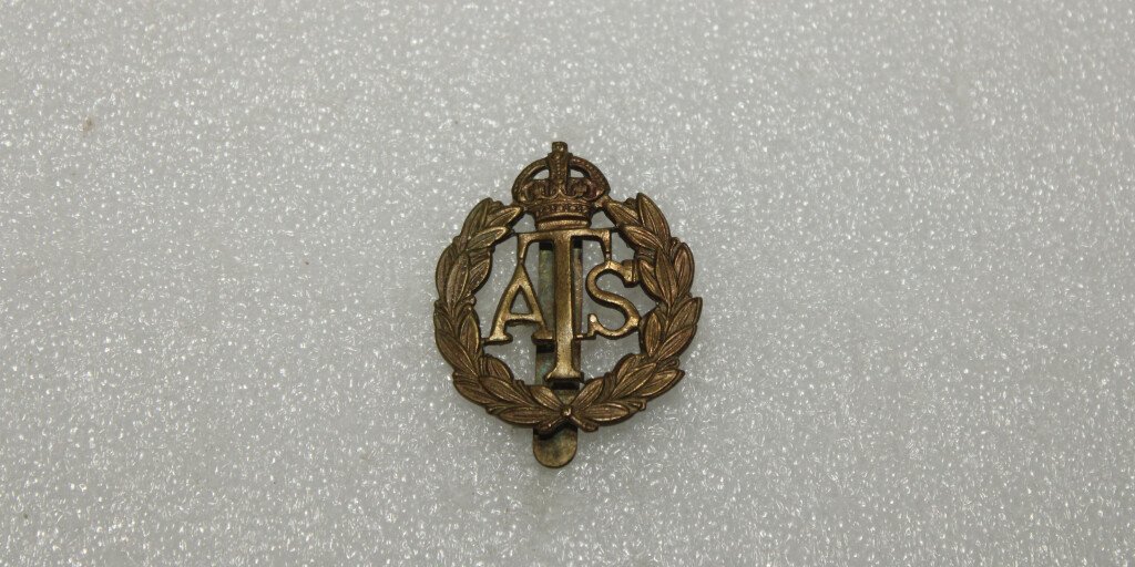 Cap badge ATS | Chris Militaria