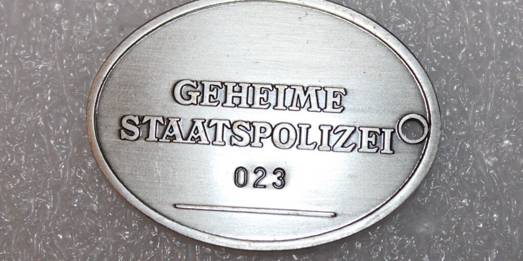 Plaque d'identité de la Gestapo | Chris Militaria