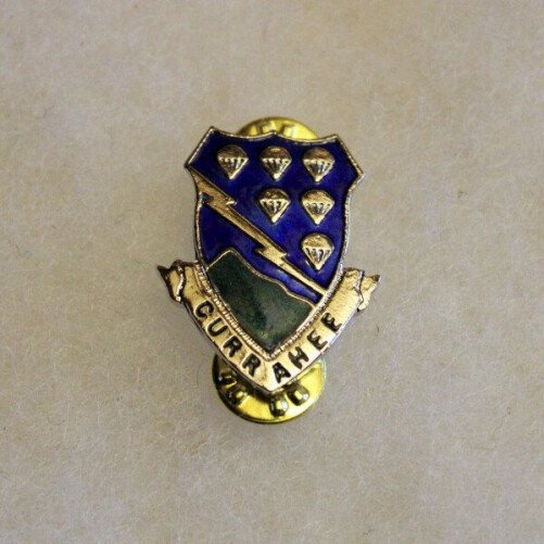 Crest Currahee | Chris Militaria